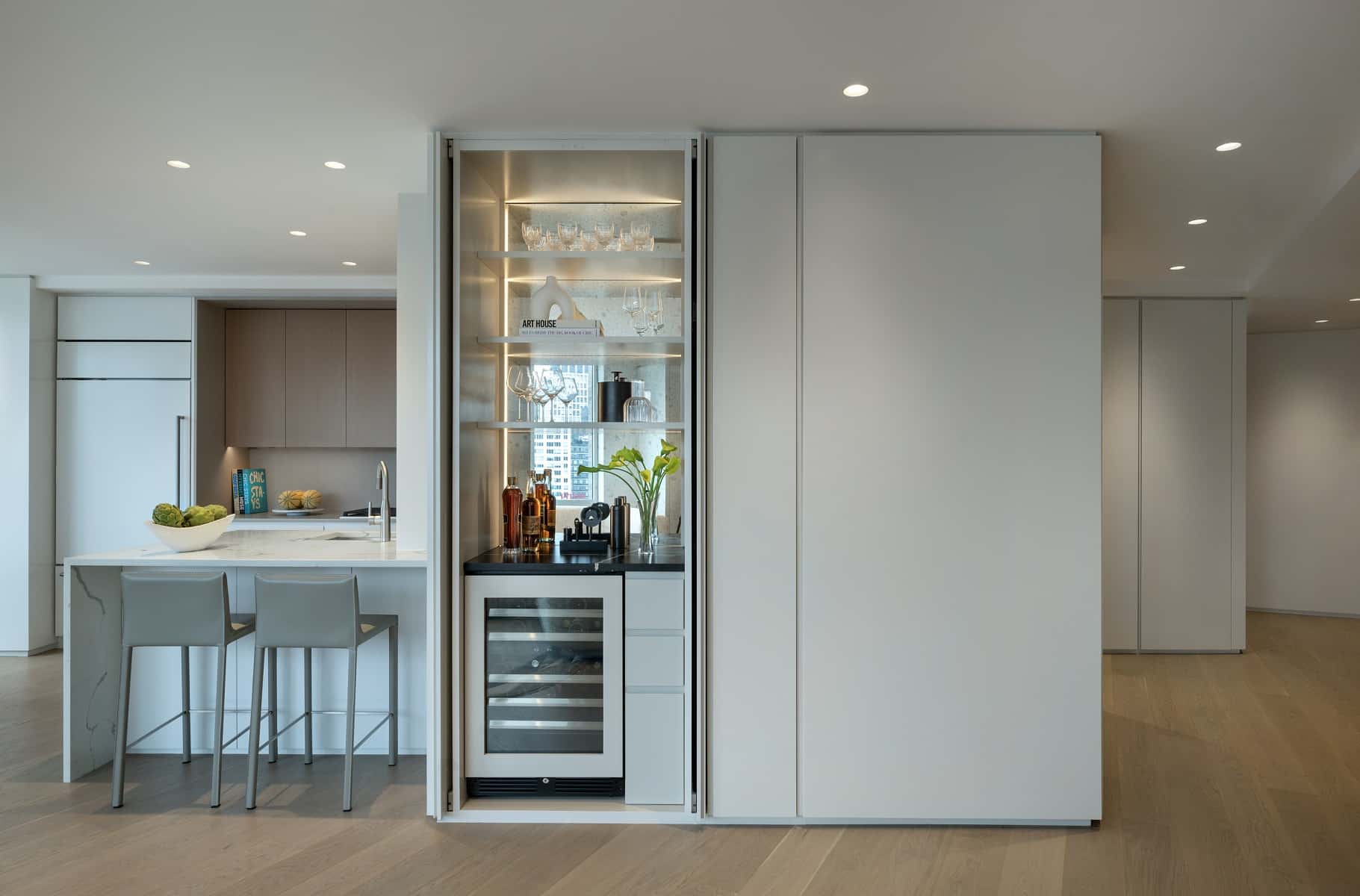 Kitchens 2025: Custom Islands & Bars, and Contrasting Colors ...